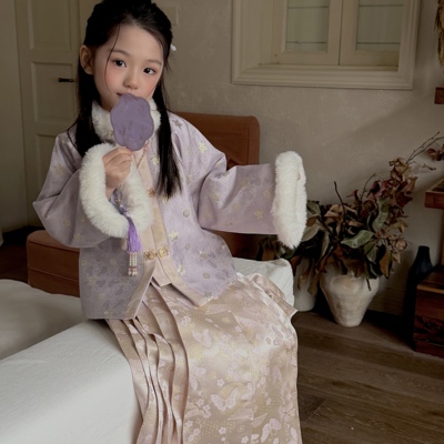 「大明贵女」改良明制云锦缎昭君袄提花织金刺绣马面裙女宝拜年服