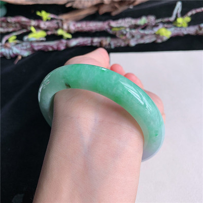 6月新品 鸿玉翡翠59圈口冰糯种紫底飘阳绿正圈玉手镯女款47B90624