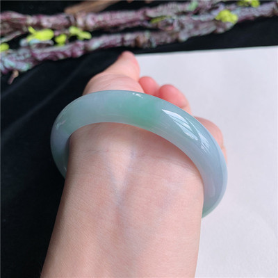 6月新品 鸿玉翡翠57圈口冰糯种淡春彩正圈玉手镯女款正品3D70605