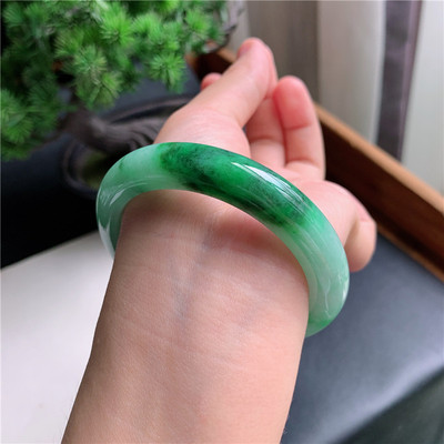 8月新品 鸿玉翡翠54圈口冰糯种辣阳绿正圈玉手镯女款正品8K80822