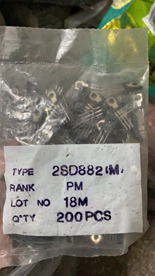 2SD882 D882 D882P 早期原装NEC 日本 进口三极管TO-126 全新