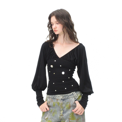 AE30 SAINT 褶皱拼接修身V领长袖 贝壳扣羊腿袖上衣