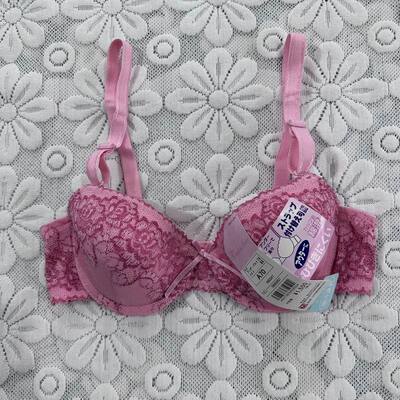 蕾丝边薄模杯有钢圈后搭扣文胸女