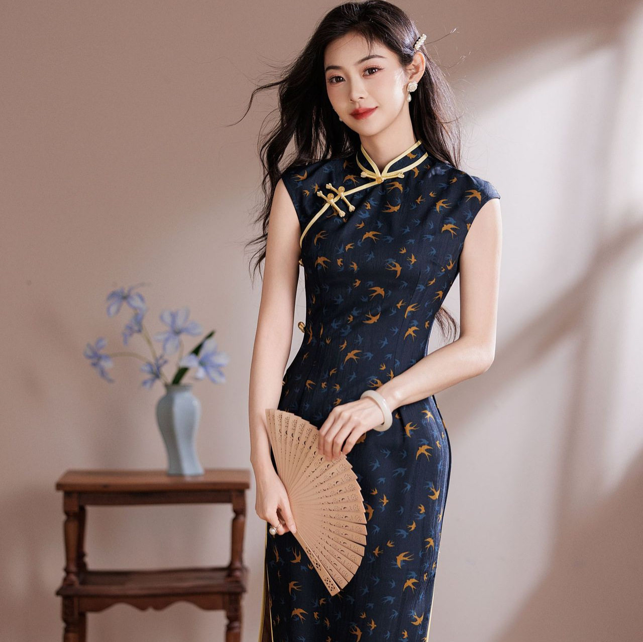 新中式改良旗袍女长款修身显瘦日常穿复古国风无袖立领提花连衣裙