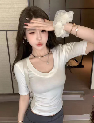 MH家 2026新款韩版时尚百搭经典显瘦V领中袖T恤女宽松上衣