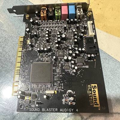 可议价创新声卡，型号SB0610，Sound Blaster A