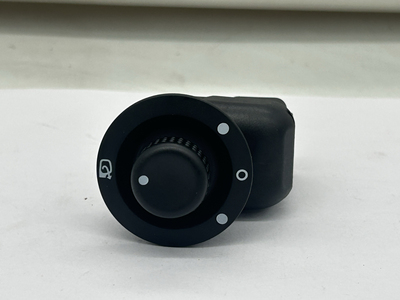 适用雷诺科雷傲风朗梅甘娜后视镜调节开关按键反光倒车镜开关按钮