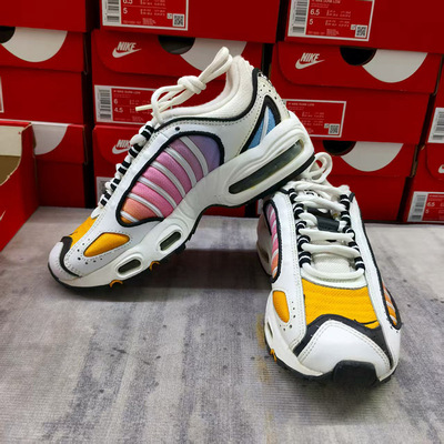 nike耐克【35.5码瑕疵】女子大童小码断码防滑耐穿运动休闲鞋跑鞋