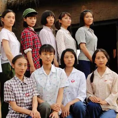70/80/90年代复古知青格子衫女