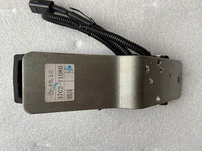 推荐包邮热卖东风改装车随车吊远程电子油门踏板37G2--11080