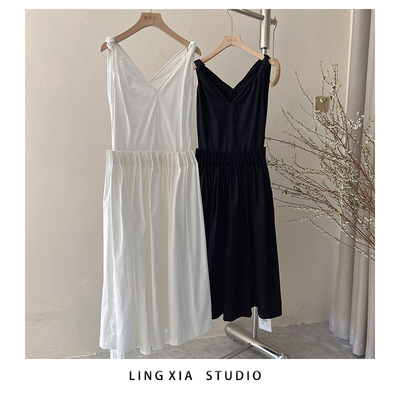 the helder显瘦V领高级感压褶吊带连衣裙女春夏百搭小众无袖长裙