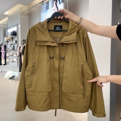 太平鸟男士时尚休闲夹克B2BCF3218