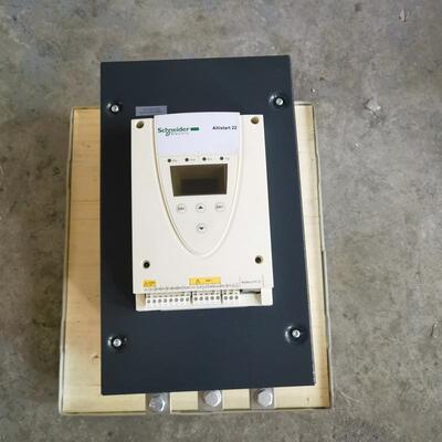 施耐德ATS22系列软启动ATS22D17Q 7.5(议价）