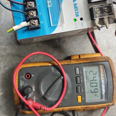 寻《《DELTA 台达 电源适配器 型号：EOE12010002