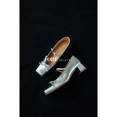 IORE理想矿石芭蕾玛丽珍粗跟单鞋