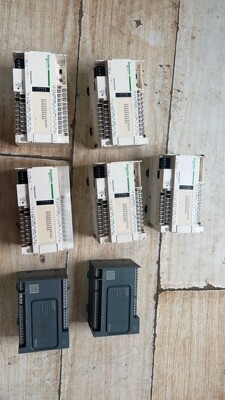 施耐德PLC，TM208LDA24DRN有5台，TM1000