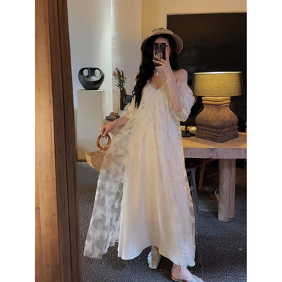 【呼呼专享】三吉黑花【蝶恋花】南法度假风吊带连衣裙女夏季出游