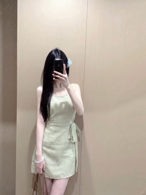 白小云/【雅】腰带有多种系法三色亚麻连衣裙（前100单送打底裤）