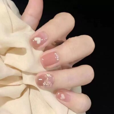 Nude Heart Gold Flake Handmade Press On Nails