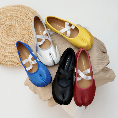 TOMBOR原创新款真皮平底芭蕾鞋玛丽珍单鞋女法式交叉带分趾猪蹄鞋
