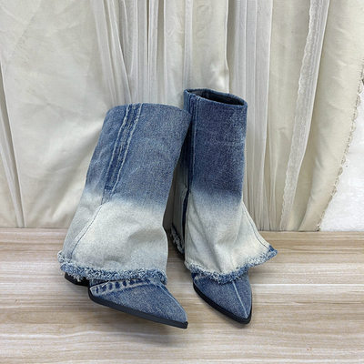 尖头粗跟潮流时装中筒牛仔裤靴