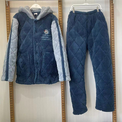 保暖珊瑚绒夹棉防寒连帽外穿睡衣