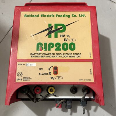 议价Rutland BiP200电子围栏脉冲主机