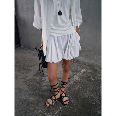 Hello September 轻松休闲蓬蓬花苞短裤M60581