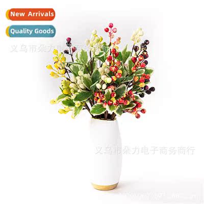 Duo Li simulati branch hand-rolled berries fig wedding photo
