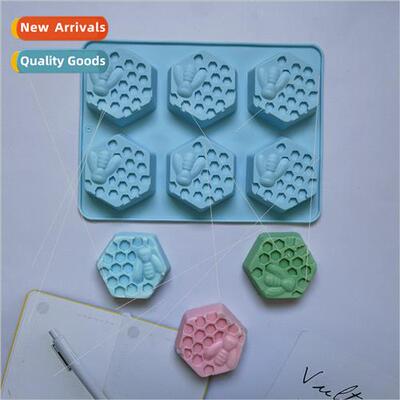 6pcs Bee Soap 90 Chocolate licone Molds Cake Pudding Dessert