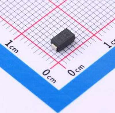 P4SMA440A 静电和浪涌保护(TVS/ESD) 最大耗散功率(W) 400 最大抵
