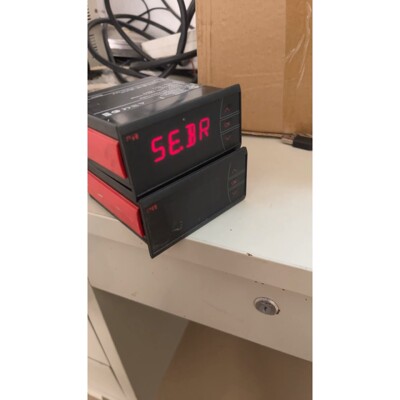PR5714AAL多功能显示器,拆机件,成色还可以,有点使用