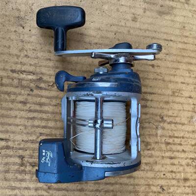可维修狼王鼓轮船钓轮LACOS L-30DLX带计数器横向轮，拿回议价