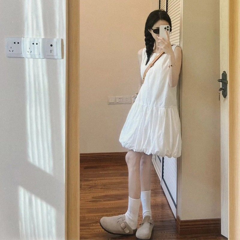 韩系白色无袖背心连衣裙女夏季温柔风气质裙子小个子宽松花苞短裙