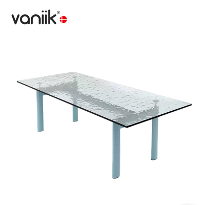 vaniik/意式创意大平层样板间客厅餐厅艺术设计 LC6 玻璃餐桌