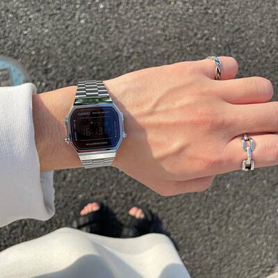 Casio男女数显方块复古手表防水