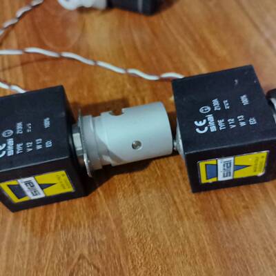 议价Sirai犀利夹管阀Z130A 12V 13W ，外观如可维修翻新