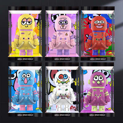 泡泡玛特MOLLY 400%乔恩·伯格曼SPACE CADETS系列手办防尘收纳盒