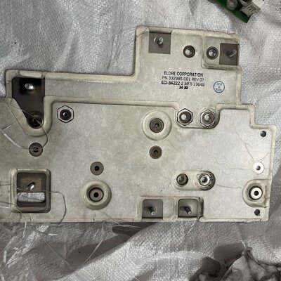议价ELDRE电容铜牌，型号332985-C01 REV 07，