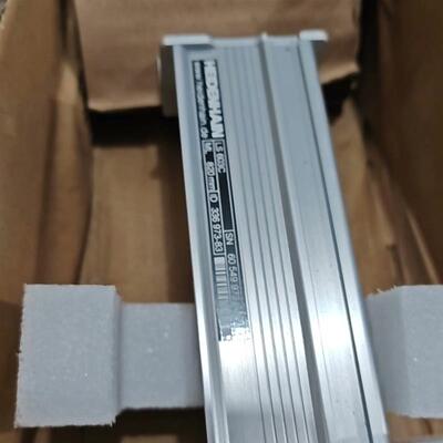 的海德汉光栅尺 LS603 ML820,包装盒一面受潮处(请询价)