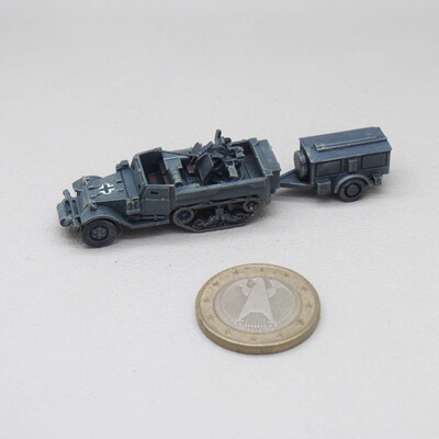 【展示】144 二战德军 Captured M3 tracked armored vehicle