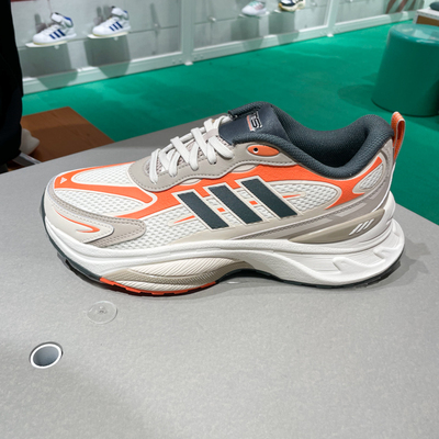 阿迪达斯男女同款2025春季MTS PRO网面缓震透气休闲跑步鞋 JP8089