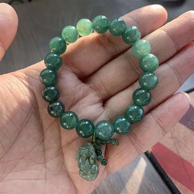Natural Jadeite Round Bead Bracelet Jadeite Pixiu Jade00