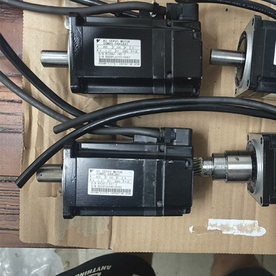 安川伺服电机进口拆机件维修