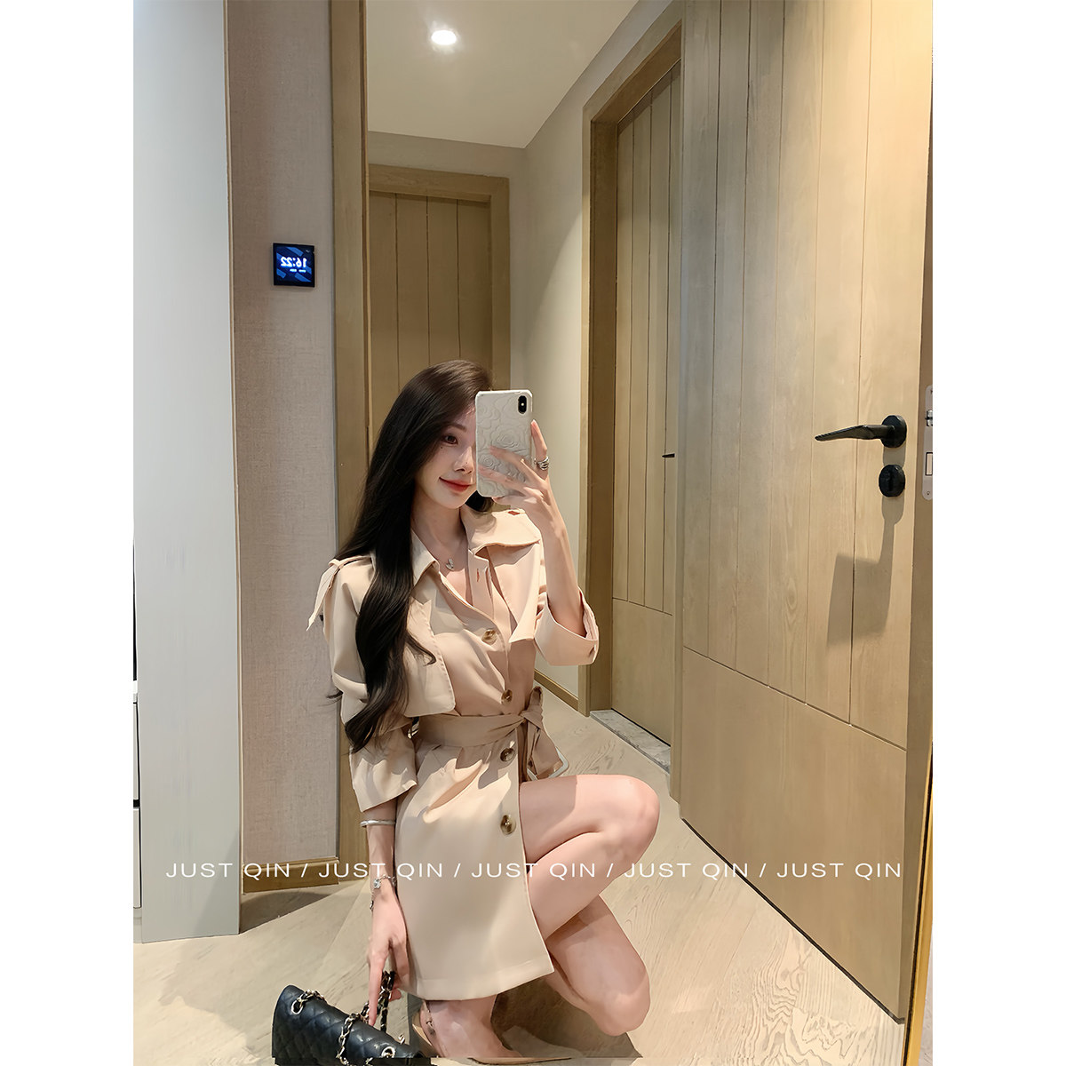 JustQin【Anna瑰影】8/18新品单排扣气质收腰风衣外套女