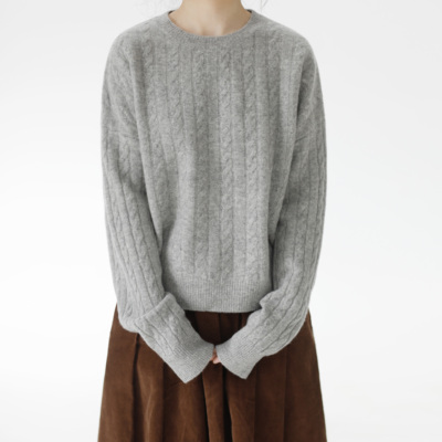 复述 简约款绵羊毛保暖复古麻花图案两色套头休闲风圆领宽松毛衣