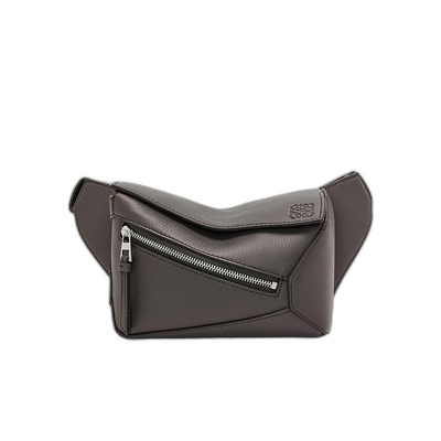 香港直邮Loewe Puzzle迷你单肩包斜挎包腰包 B510EB1X03