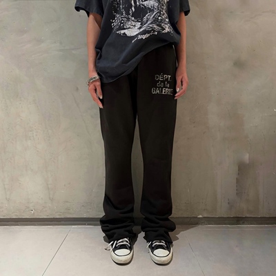 美式做旧印花微喇运动卫裤