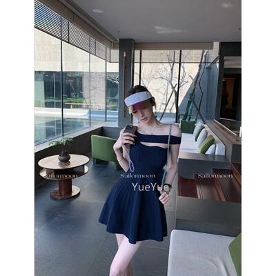 F RP吊JECT【古早千金】斜领/半边带两穿针织连衣裙瘦显EQI仙O女