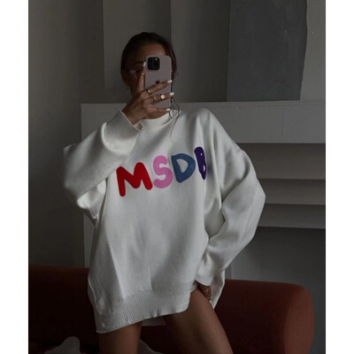 2023 Letter Printed Round Neck Loose Sweater